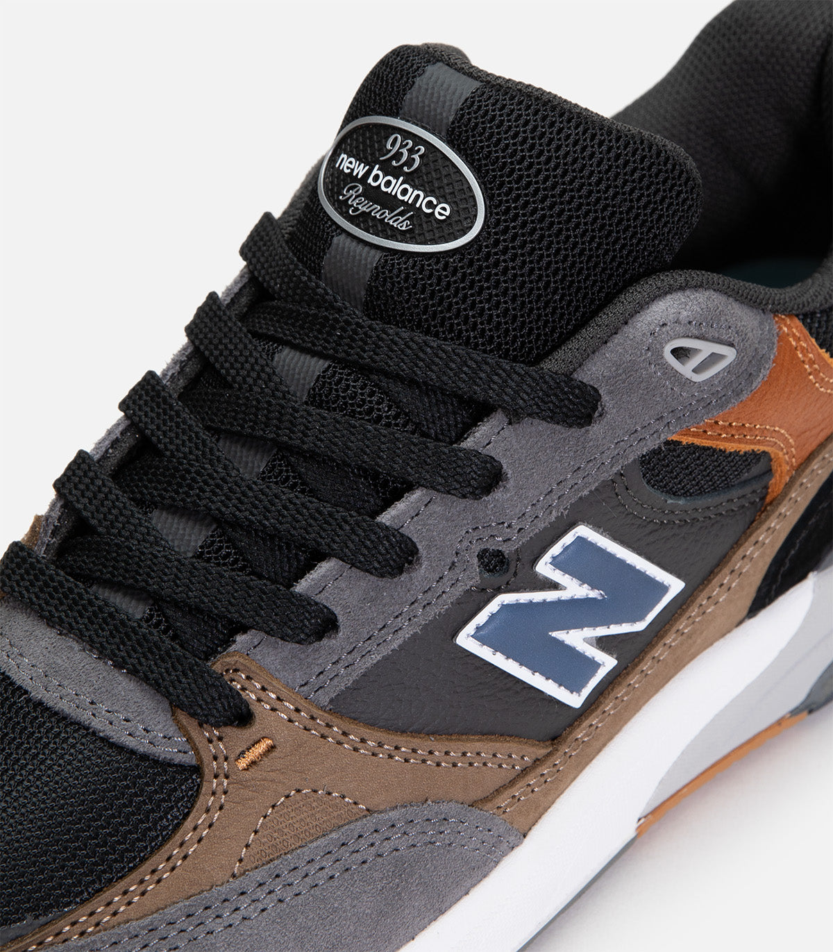 New Balance Numeric Reynolds 933 – Atlas